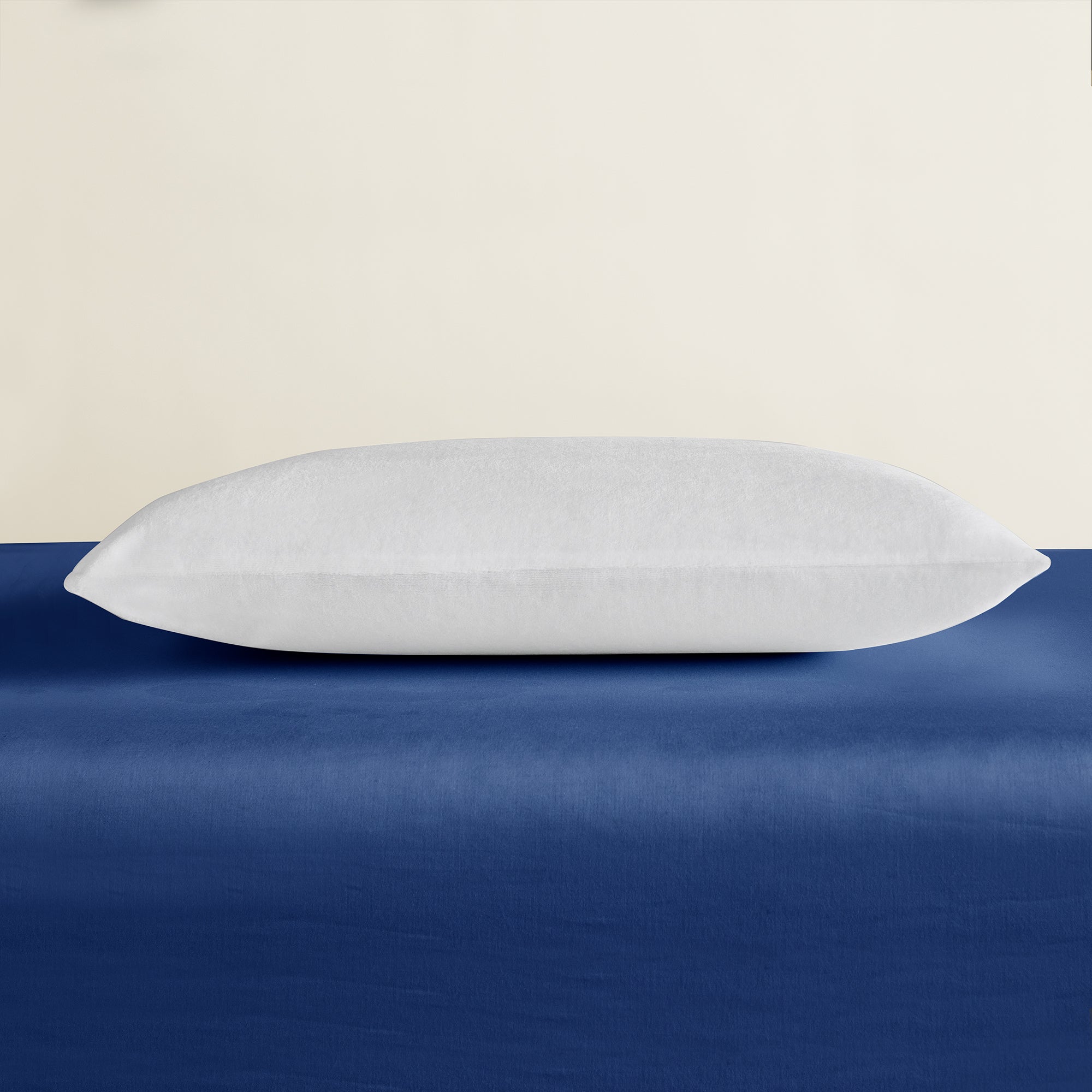 Classic Memory Foam Pillow – SleepInnovations